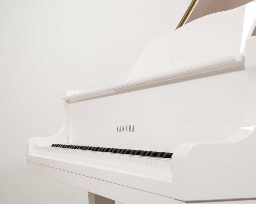 Yamaha C2 Grand Piano - c2006 - Coach House Pianos