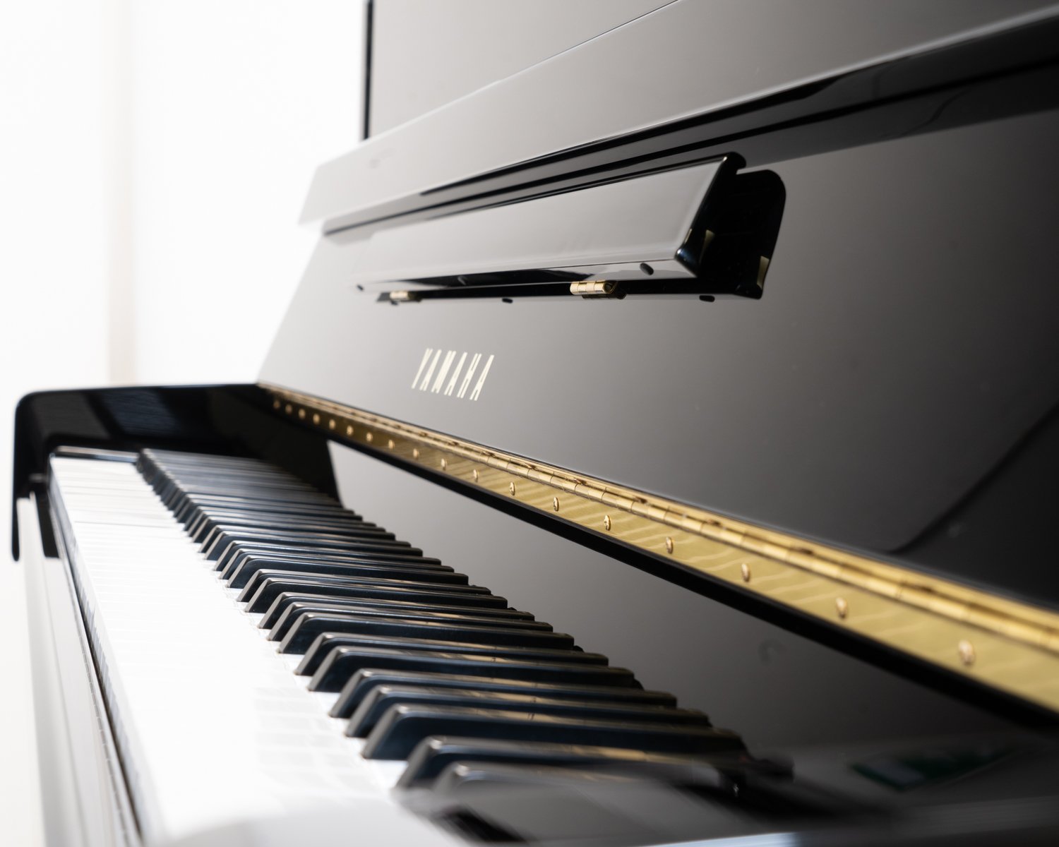Yamaha B2 SC3 Upright Piano - C2022 - Coach House Pianos