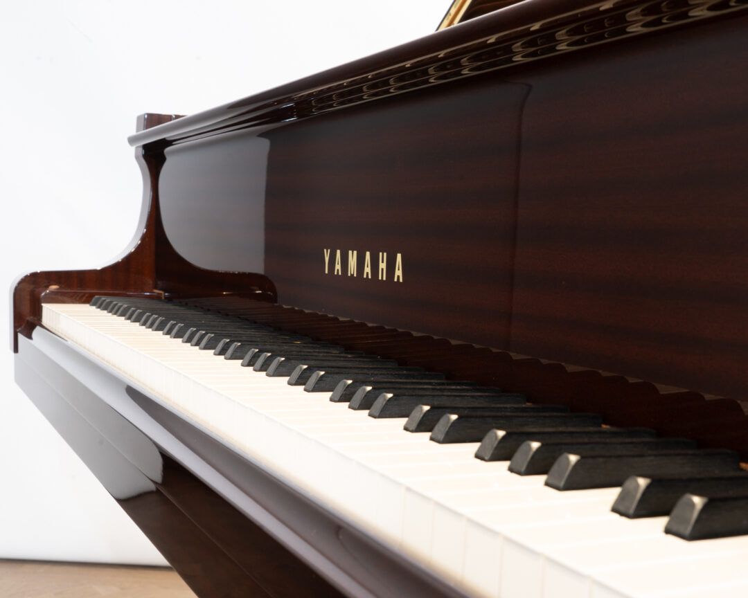 Self Playing Pianos - Self Playing Grand & Upright Piano Systems | CHP